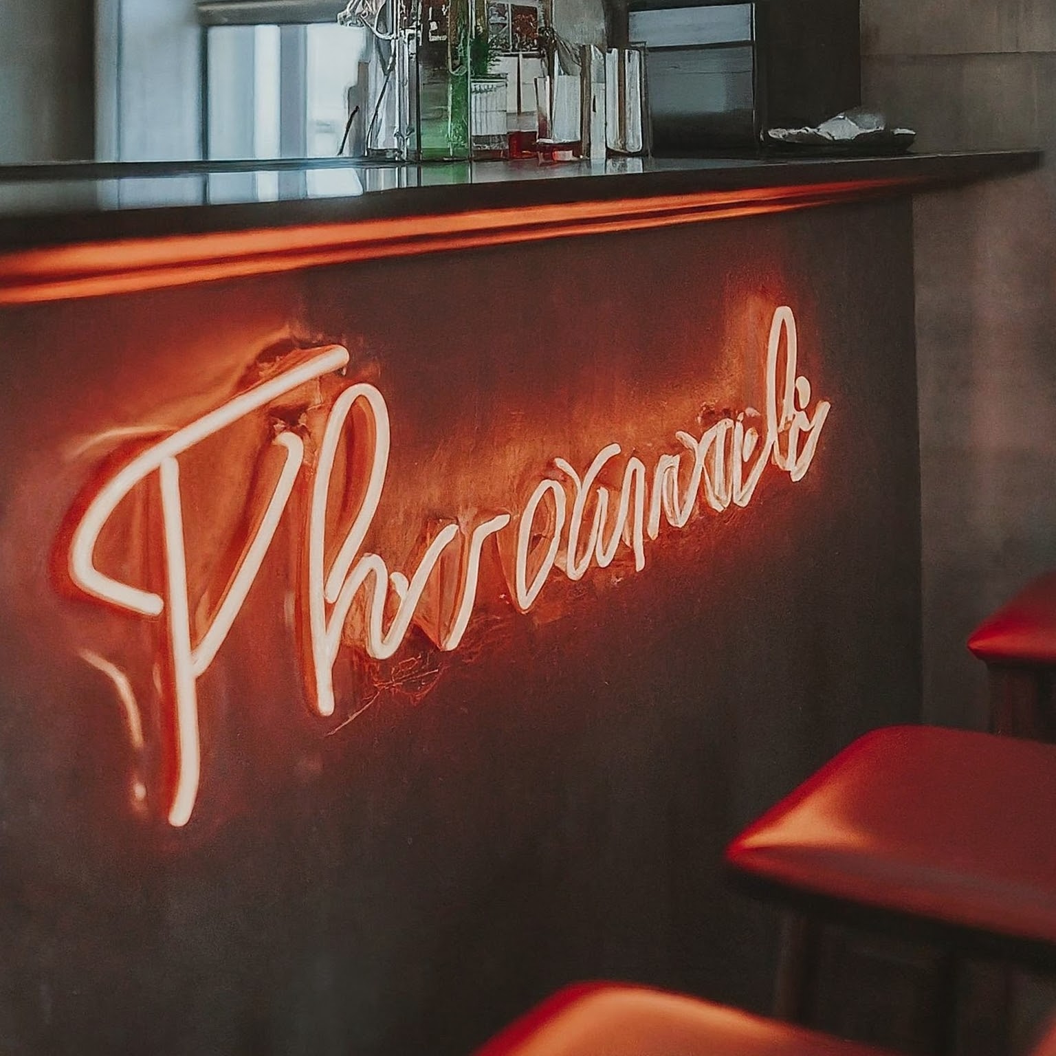 How Can Personalized Neon Signs Boost Your Bar's Aesthetic? – Best Buy ...